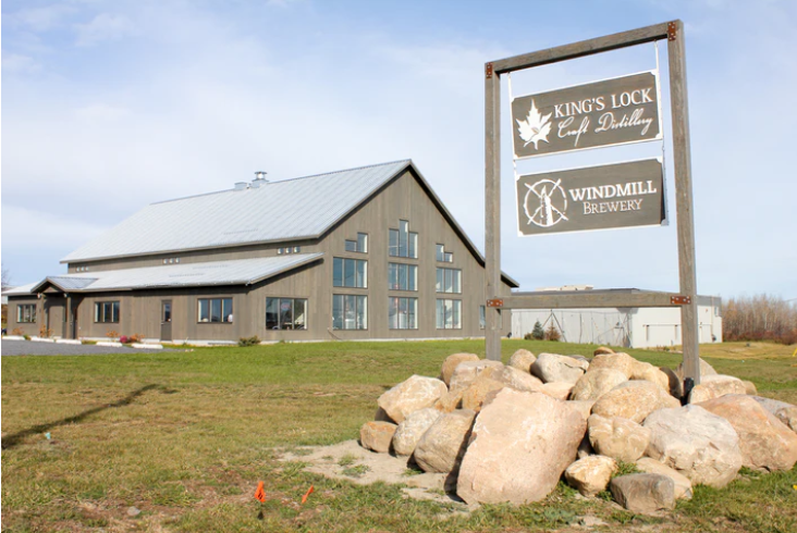 Local distillery produces Canada’s first kosher for Passover rum ...