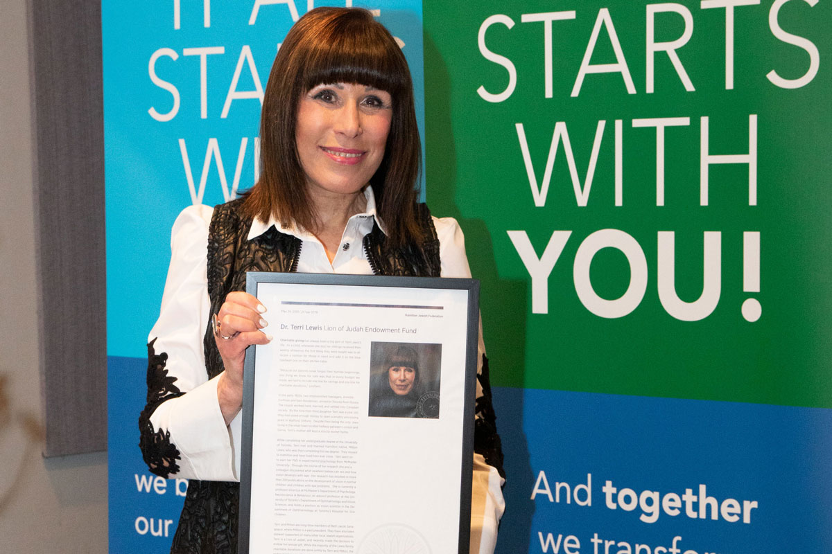 Terri Lewis honoured with prestigious award | Hamilton Jewish News