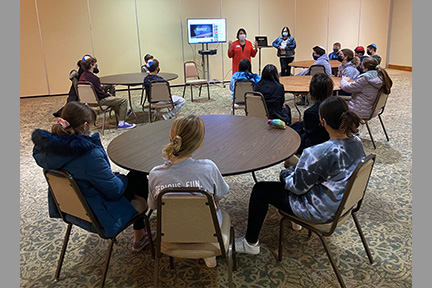 Shamor V’Zakhor Brings Students Together For Holocaust, Shabbat ...